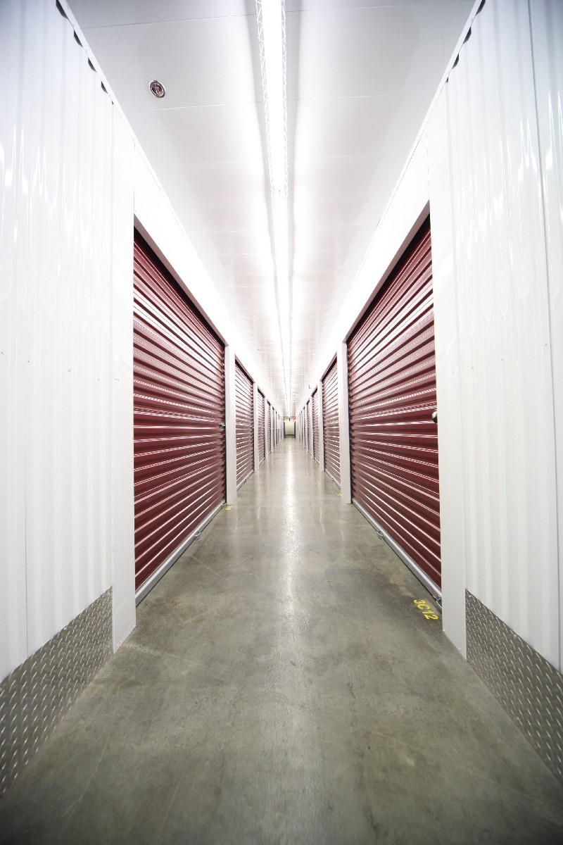 iBid4Storage.com - Canadian Storage Inc Auction - 14365571169403