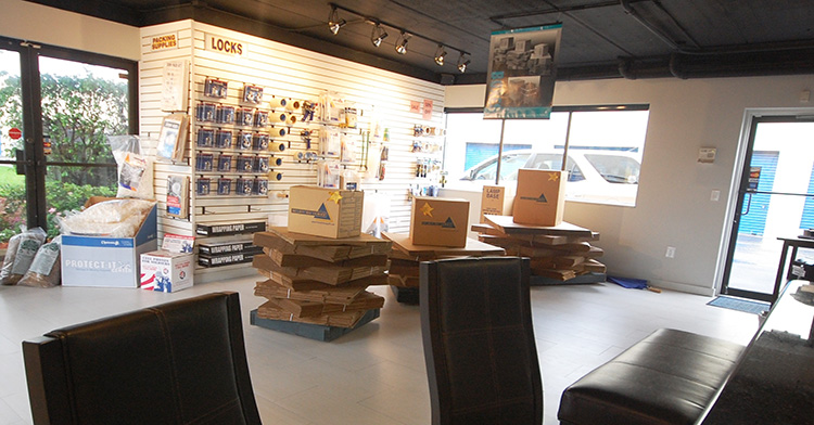 iBid4Storage.com - Security Self Storage - Pompano Beach FL Auction ...