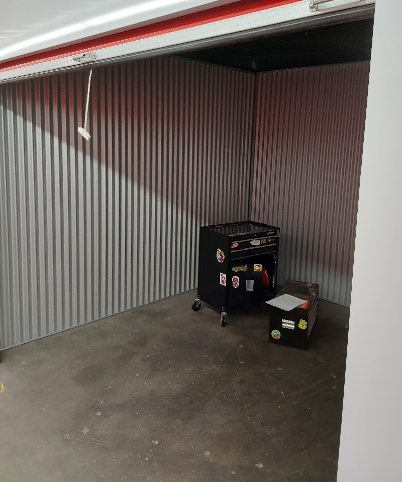 iBid4Storage.com - Access Storage Auction - 17050960512219