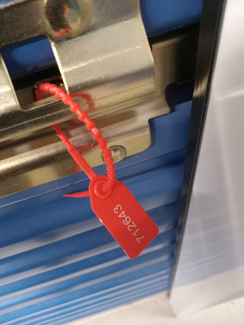 iBid4Storage.com - SmartStop Self Storage Auction - 17055983534533