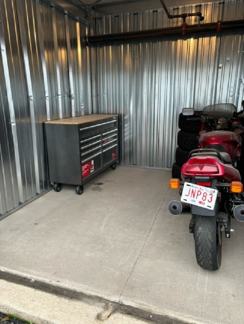 iBid4Storage.com - StorageMart Auction - 17062033455328