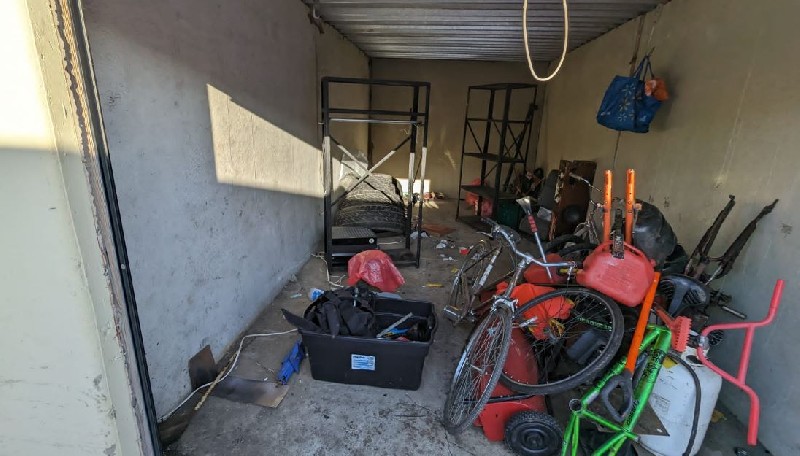 iBid4Storage.com - StorageMart Auction - 17079405415344