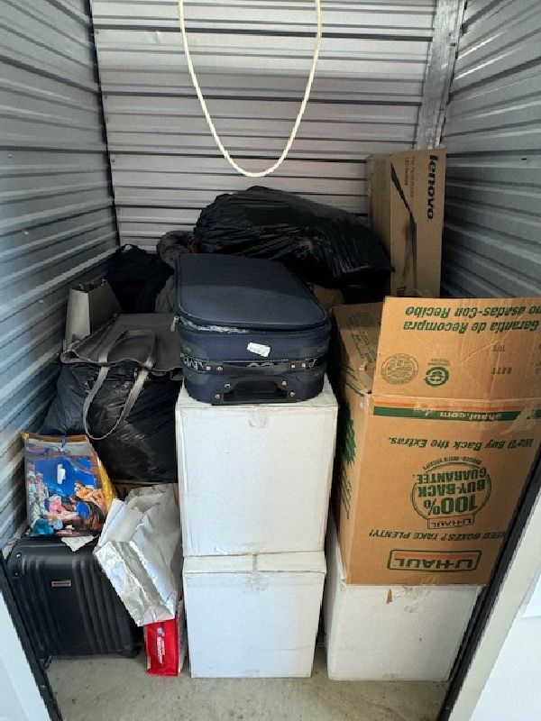 iBid4Storage.com - U Lock Mini Storage Auction - 17179593088816