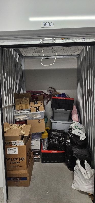 iBid4Storage.com - SmartStop Self Storage Auction - 17241072829436