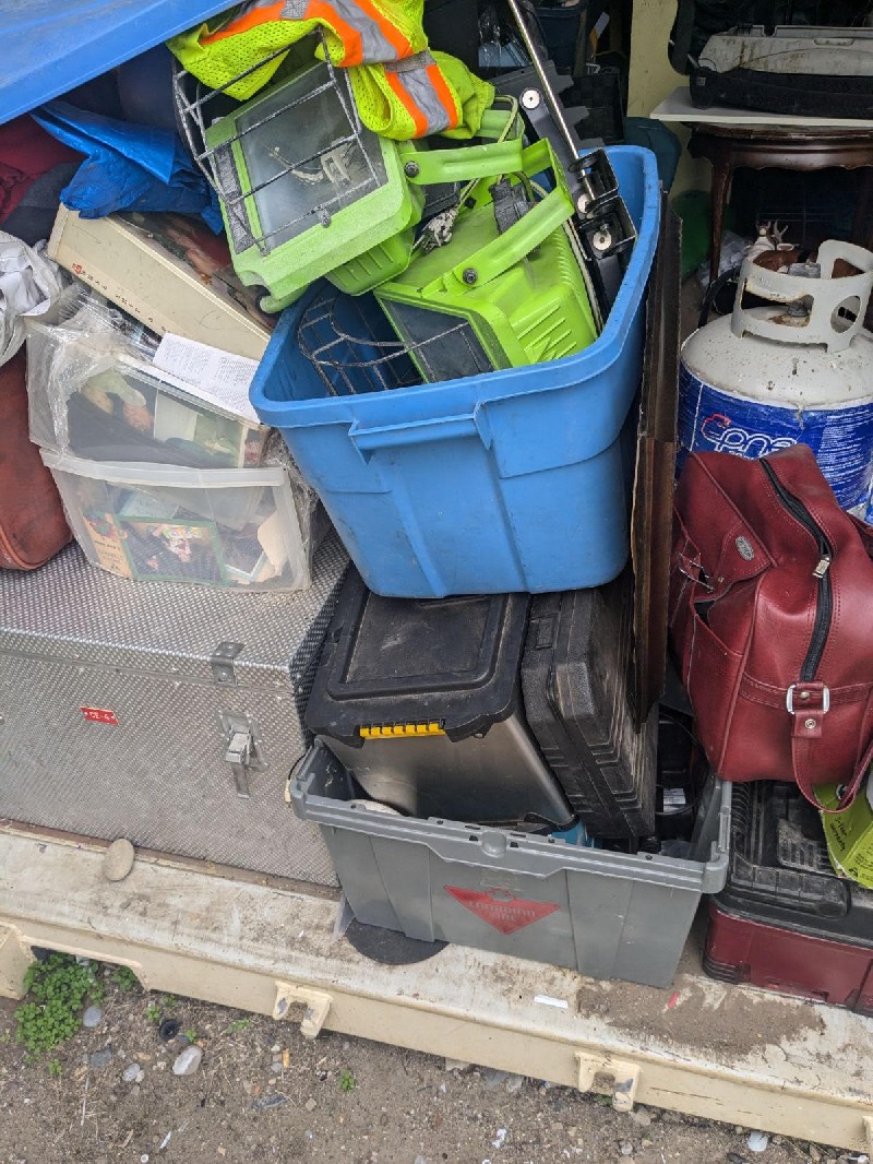 iBid4Storage.com - Shur-Lock Self Storage Auction - 17254659098711