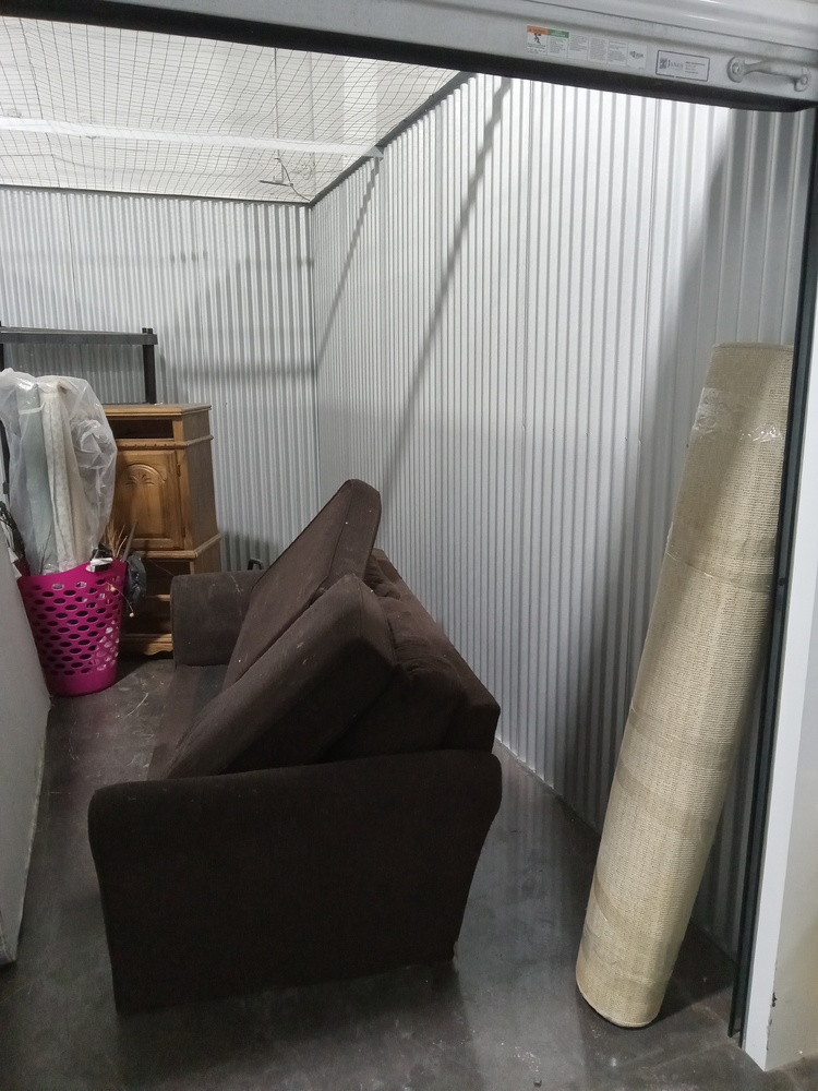 iBid4Storage.com - SmartStop Self Storage Auction - 17364430995478