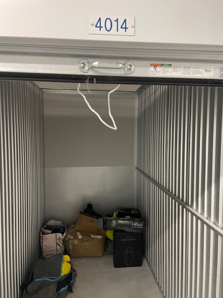 iBid4Storage.com - SmartStop Self Storage Auction - 17375788572326