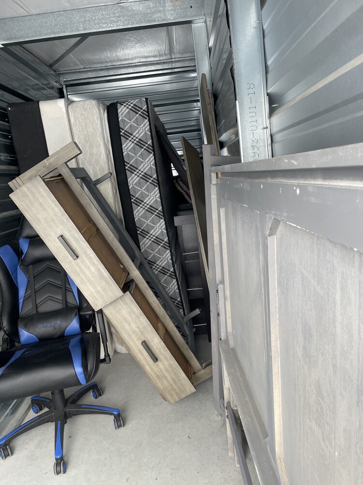 iBid4Storage.com - StorageVault Auction - 17460441664838