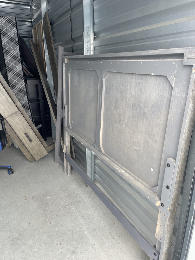 iBid4Storage.com - StorageVault Auction - 17460441664838