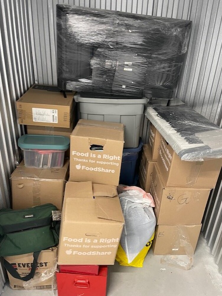 iBid4Storage.com - SmartStop Self Storage Auction - 17478452121135