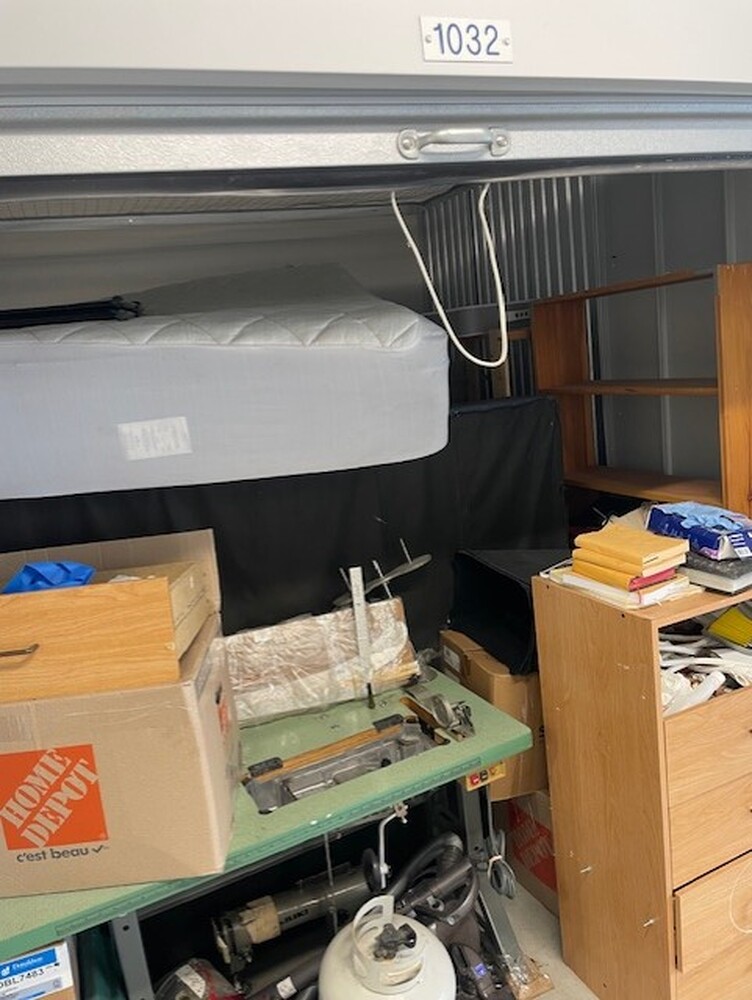 iBid4Storage.com - SmartStop Self Storage Auction - 17478478645289