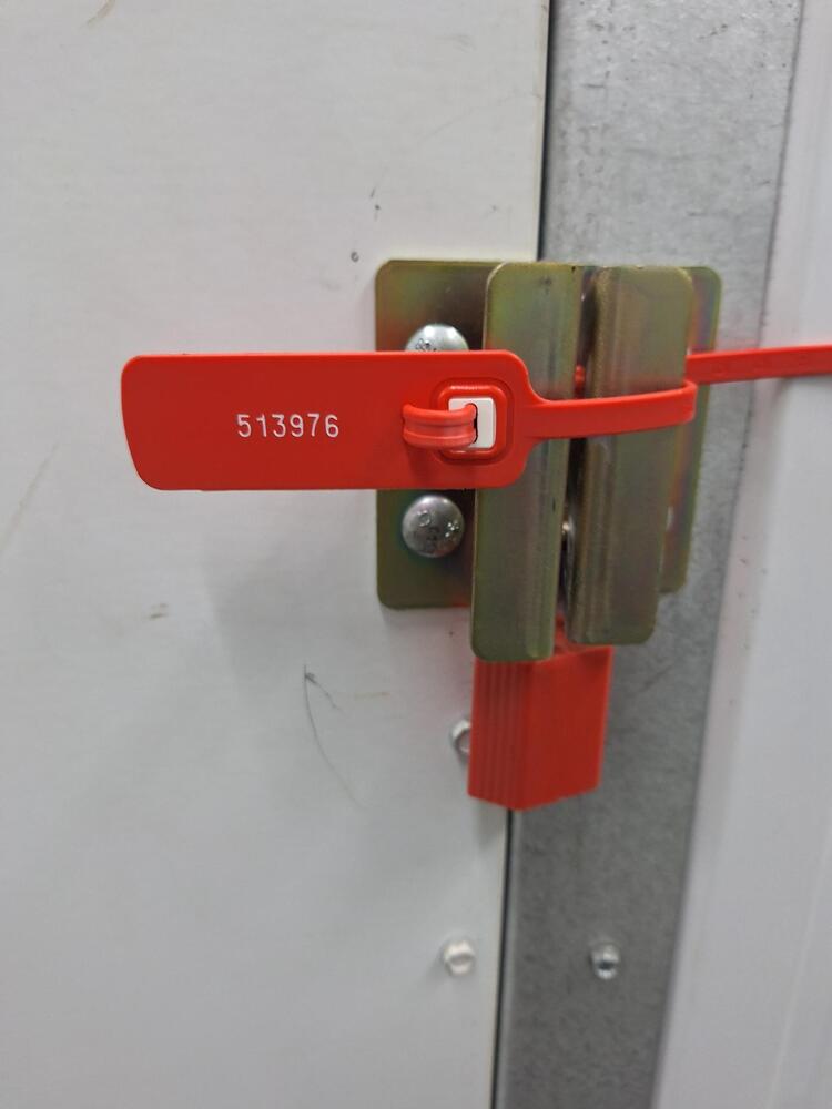 iBid4Storage.com - Access Storage Auction - 17531881481416