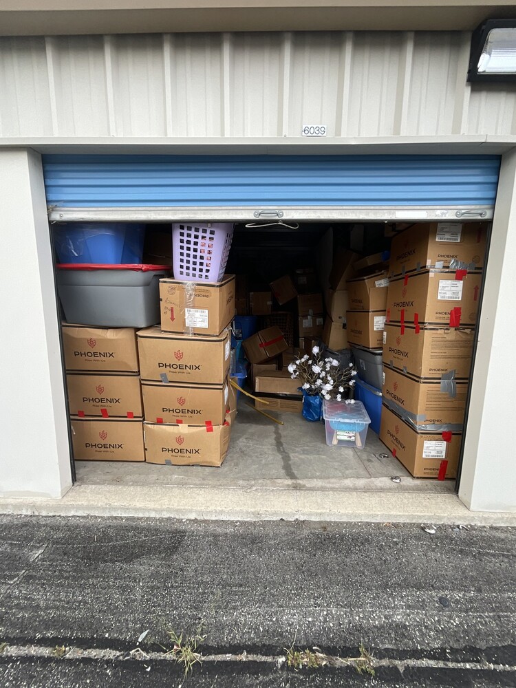 iBid4Storage.com - SmartStop Self Storage Auction - 17582139476078