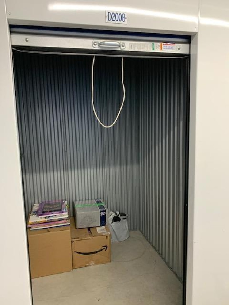 iBid4Storage.com - SmartStop Self Storage Auction - 16110733884992