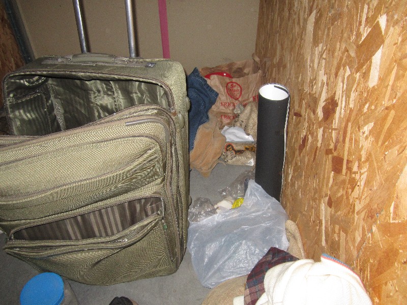 iBid4Storage.com - Northwest Self Storage Auction - 16129024531117