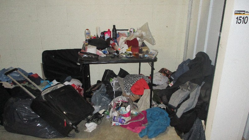 iBid4Storage.com - StorageMart Auction - 16135139691680