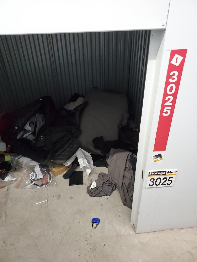 iBid4Storage.com - StorageMart - Todd Baylis Blvd Toronto Auction ...